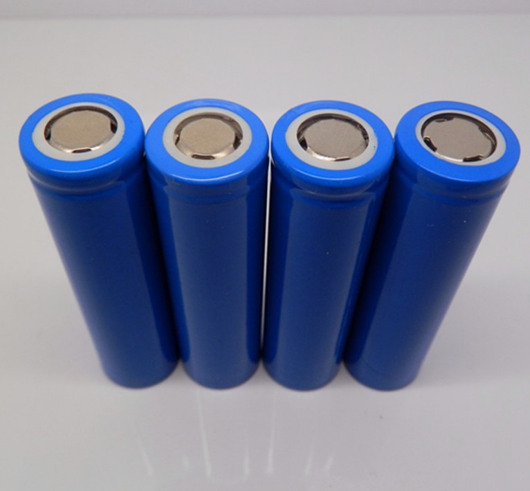 SGS Rechargeable High Temperature Lithium Ion Battery 3.7 V 2000mah 3.6V 18650